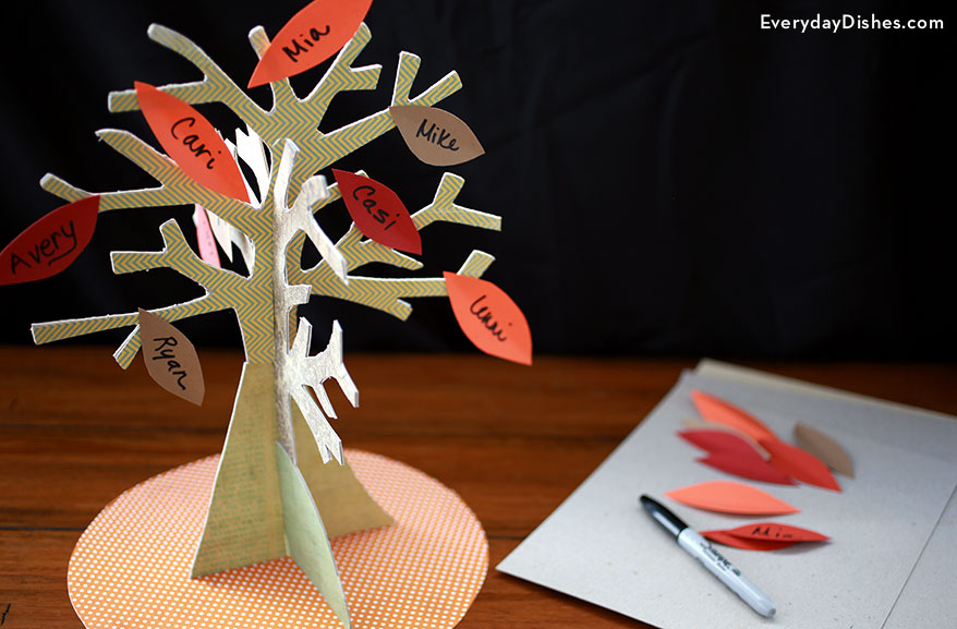 Printable Thanksgiving Family Tree Centerpiece