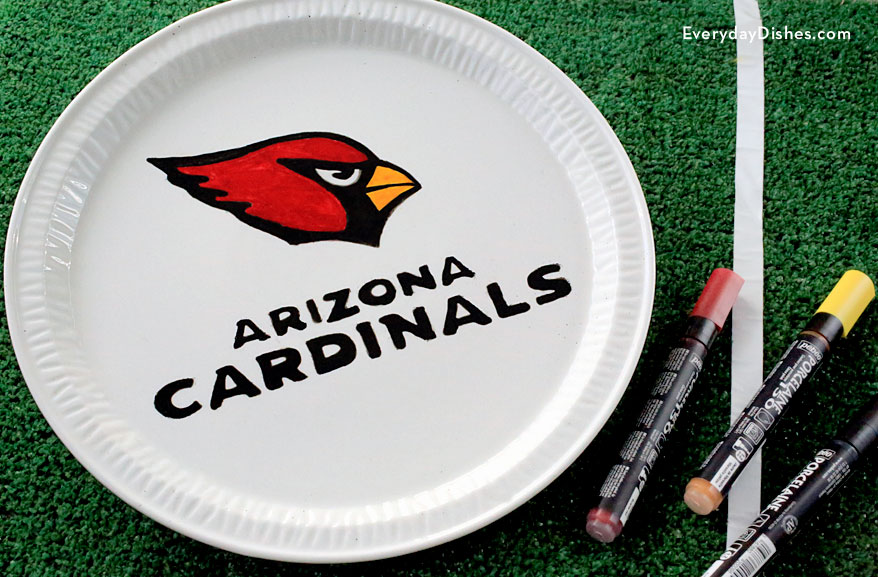 DIY sports team plate - Everyday Dishes & DIY